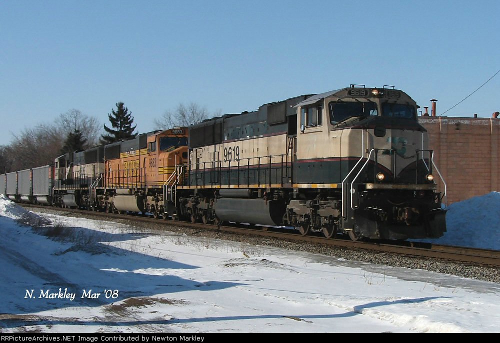 BNSF(BN) SD70MAC #9619